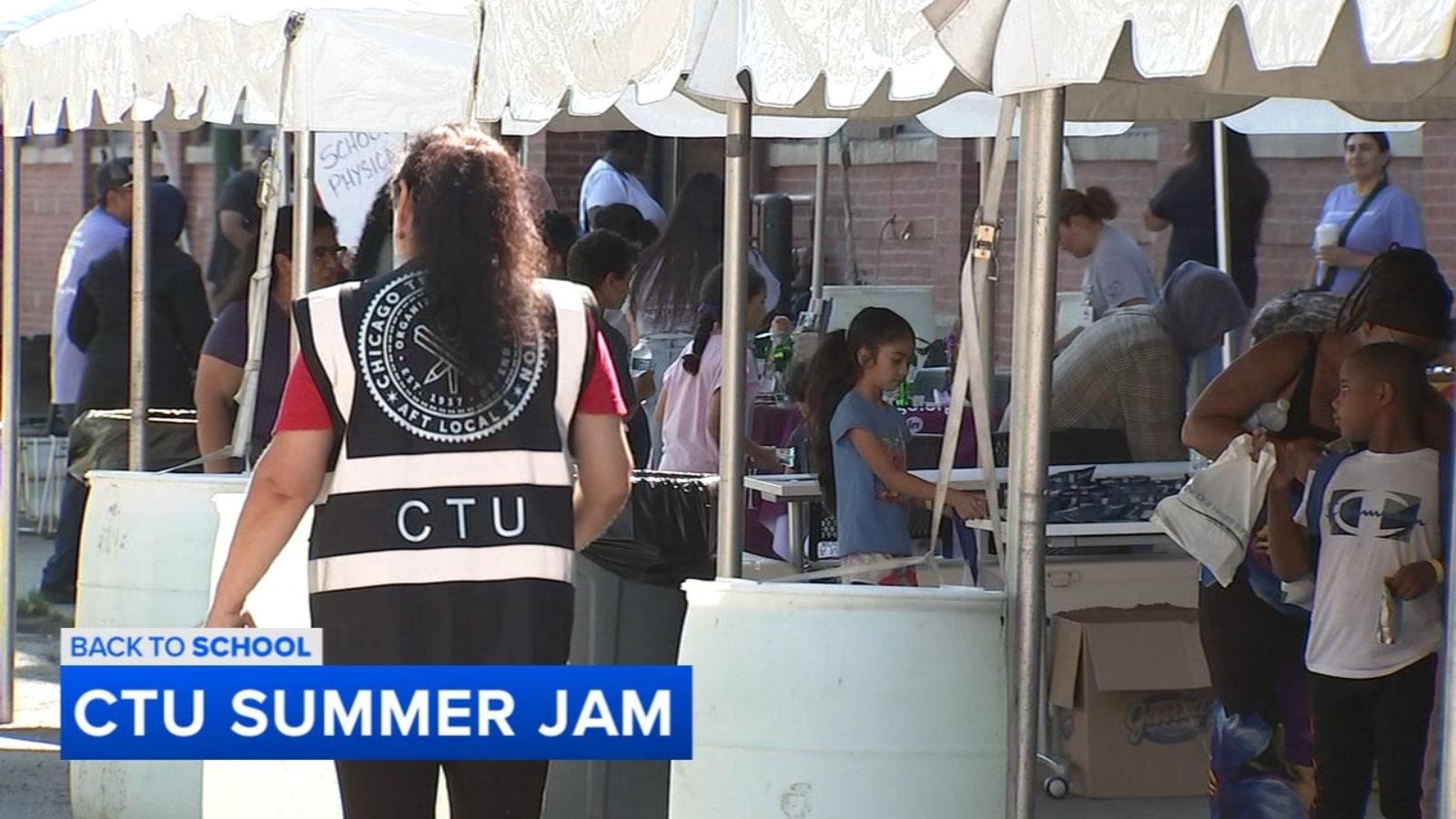 Chicago Teachers Union hosts Back-to-School Summer Jam before Chicago ...
