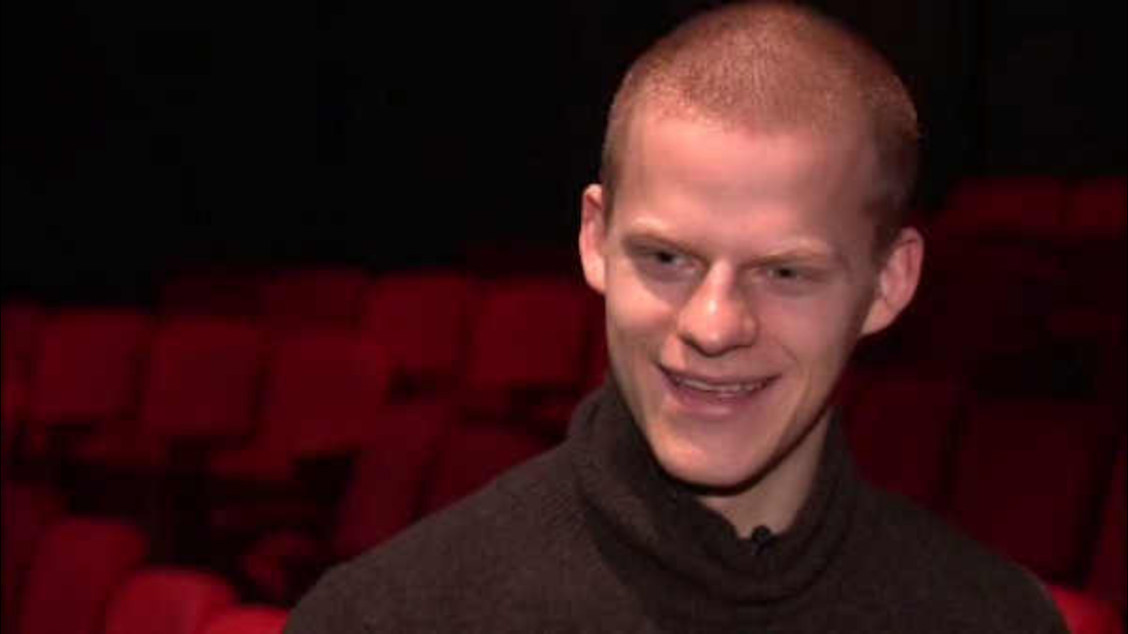 Sandy Kenyon talks with Oscar nominee Lucas Hedges of 'Manchester by ...