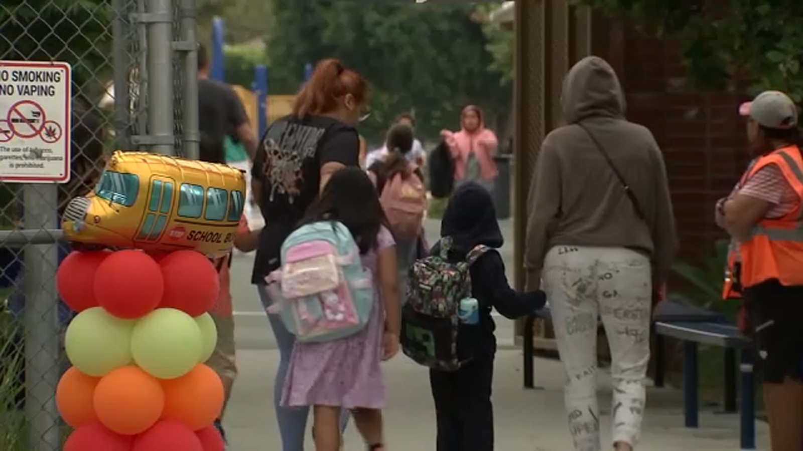 Immigration raids are mentally and emotionally impacting kids ...