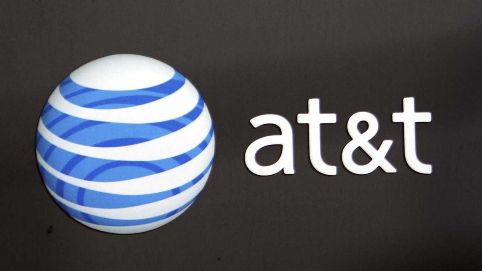 AT&T outage impacts Bay Area service, creates worries about 911 calls ...
