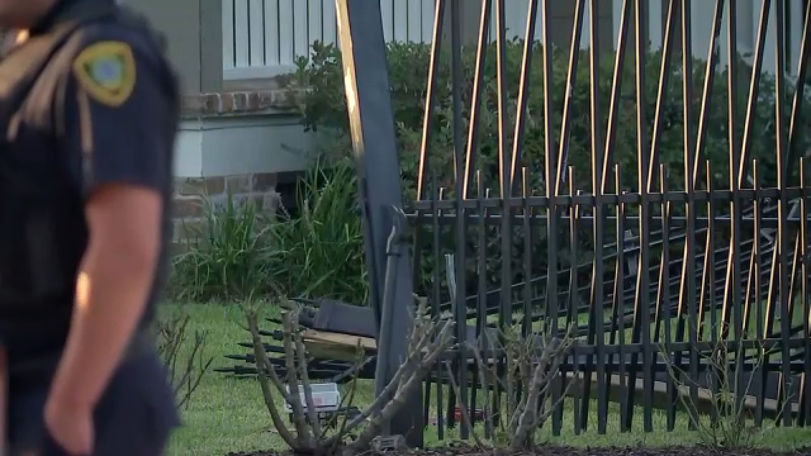 Houston police officer involved in crash with other vehicle lands in ...