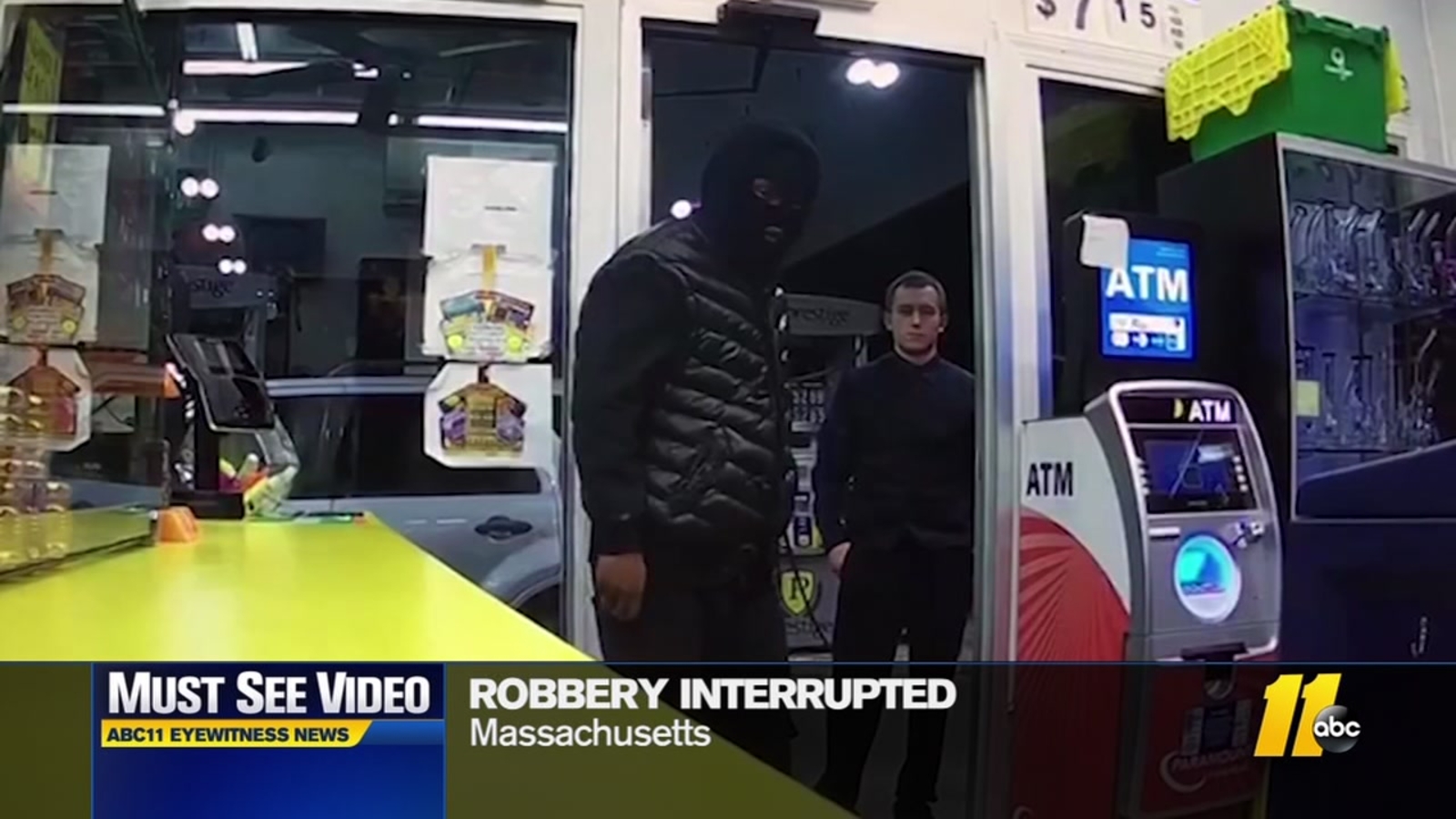 Must-see video: Massachusetts robbery interrupted - ABC11 Raleigh-Durham