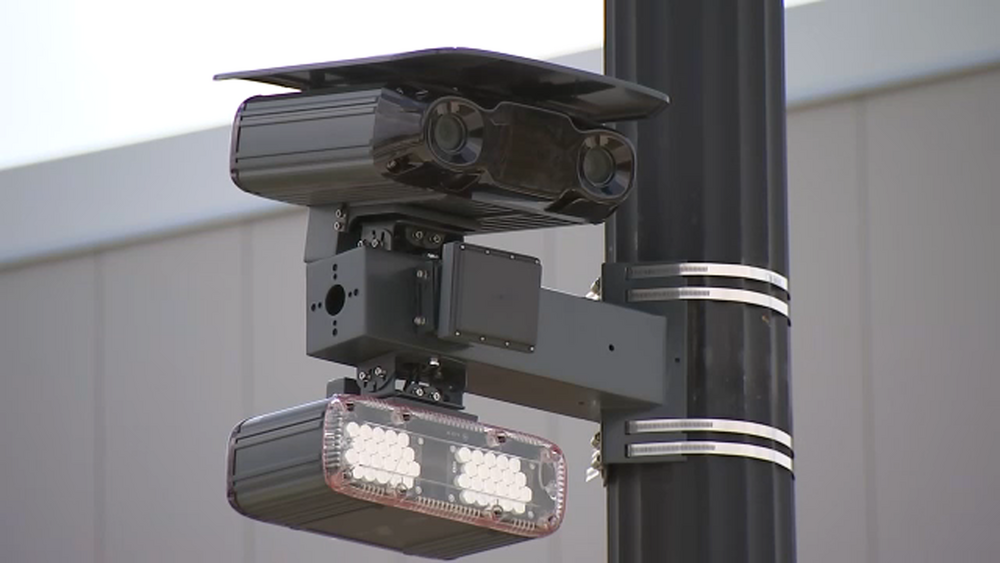 New speed cameras Chicago 2025: 5 new speed cameras across now issuing ...