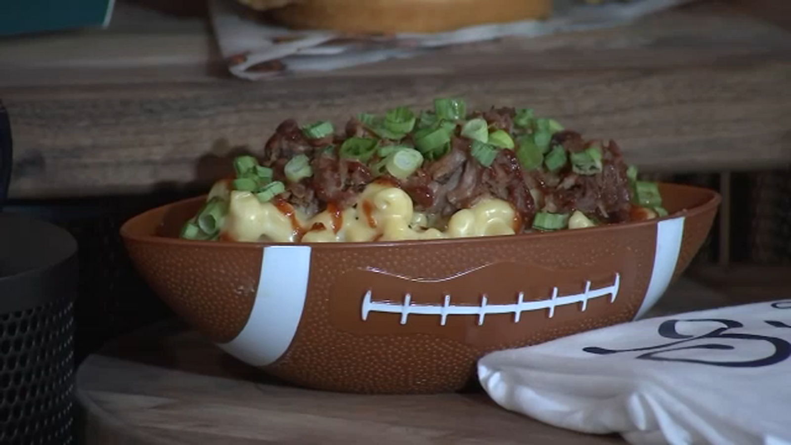 Chicago Bears unveil 2025 food lineup at Soldier Field ahead of Monday ...