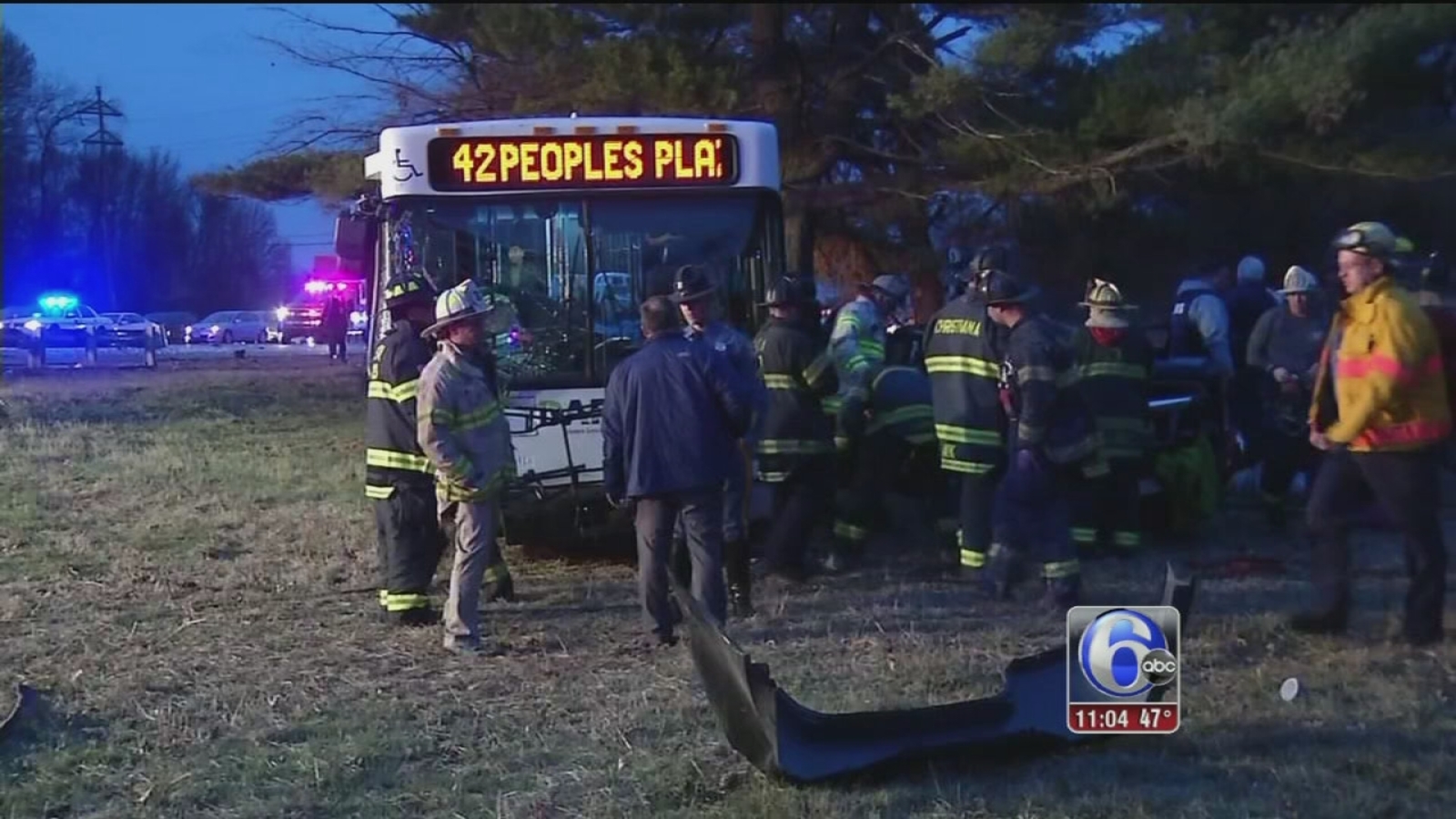 6 injured in crash involving DART bus - 6abc Philadelphia