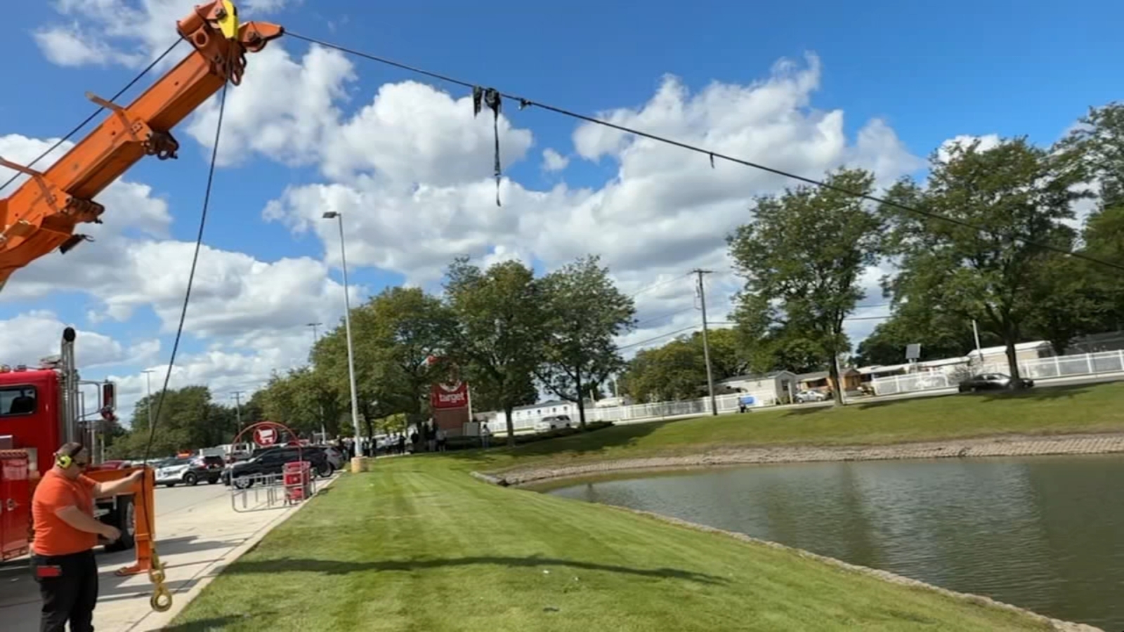 Hodgkins, Illinois body found: 1998 Lincoln pulled from pond near ...