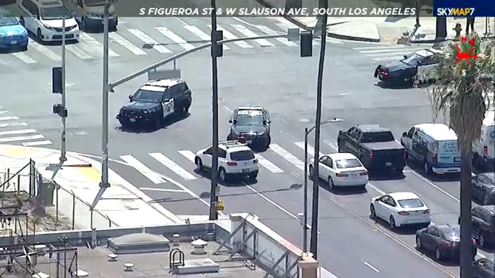 CHP searches for suspect after driver switches vehicles mid-chase in ...