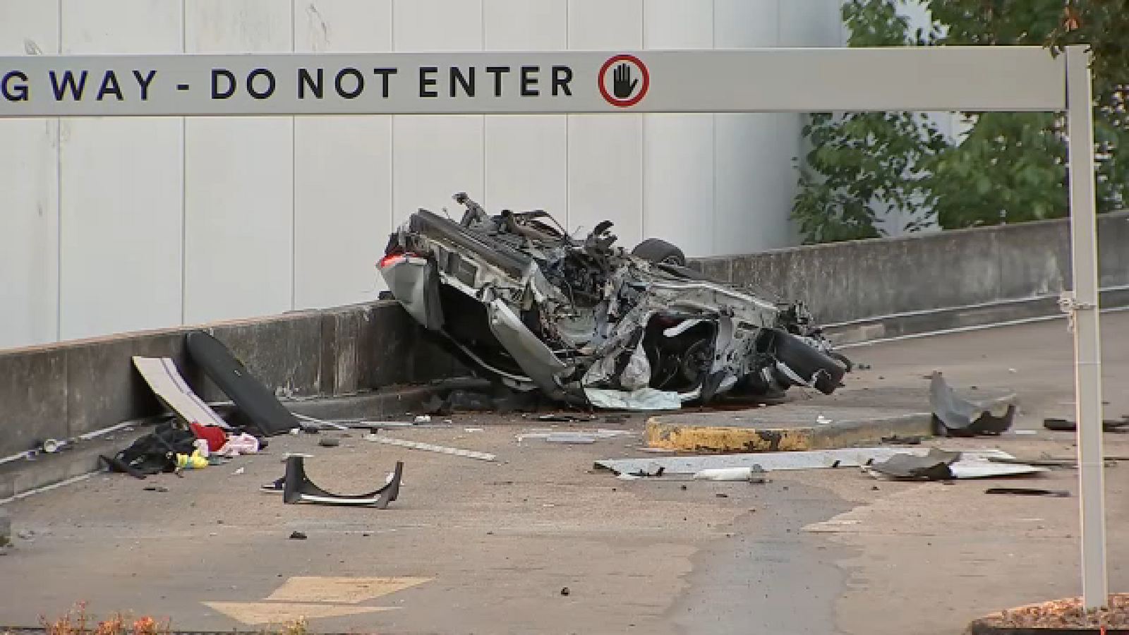 Major crash under investigation after 2 people killed near Westheimer ...