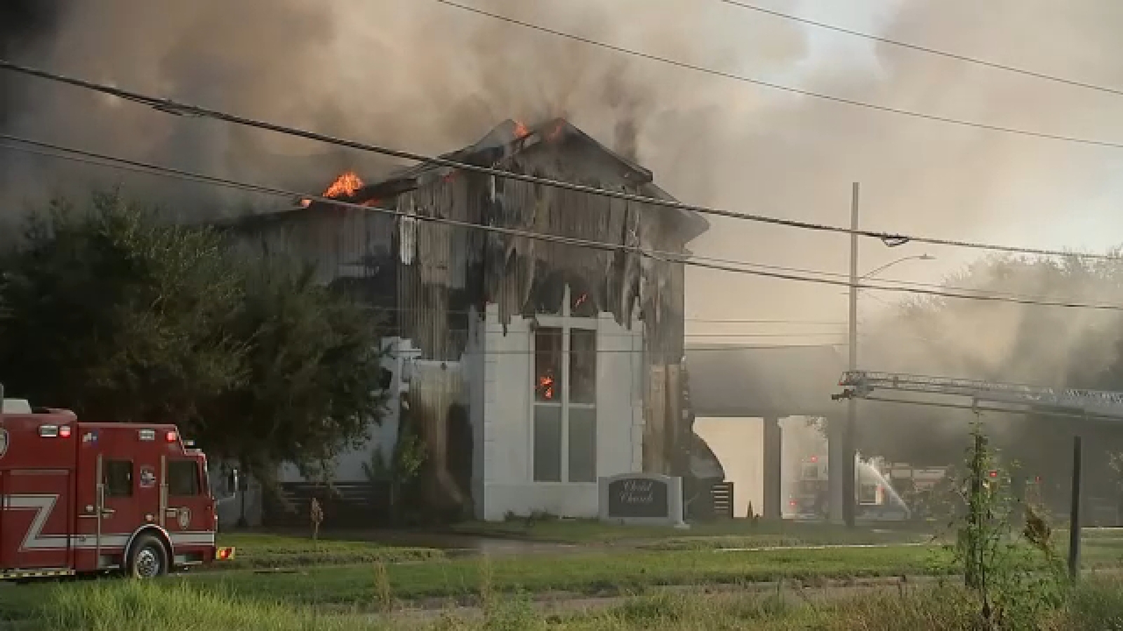 Houston Fire Department respond to 2-alarm fire at Christ Church on ...