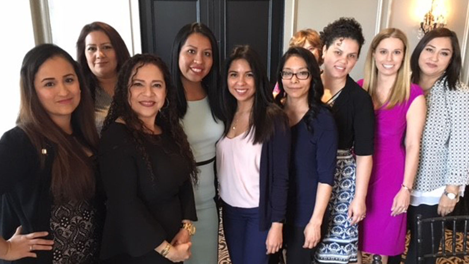 El Centro de Corazon continues to brighten the East End - ABC13 Houston