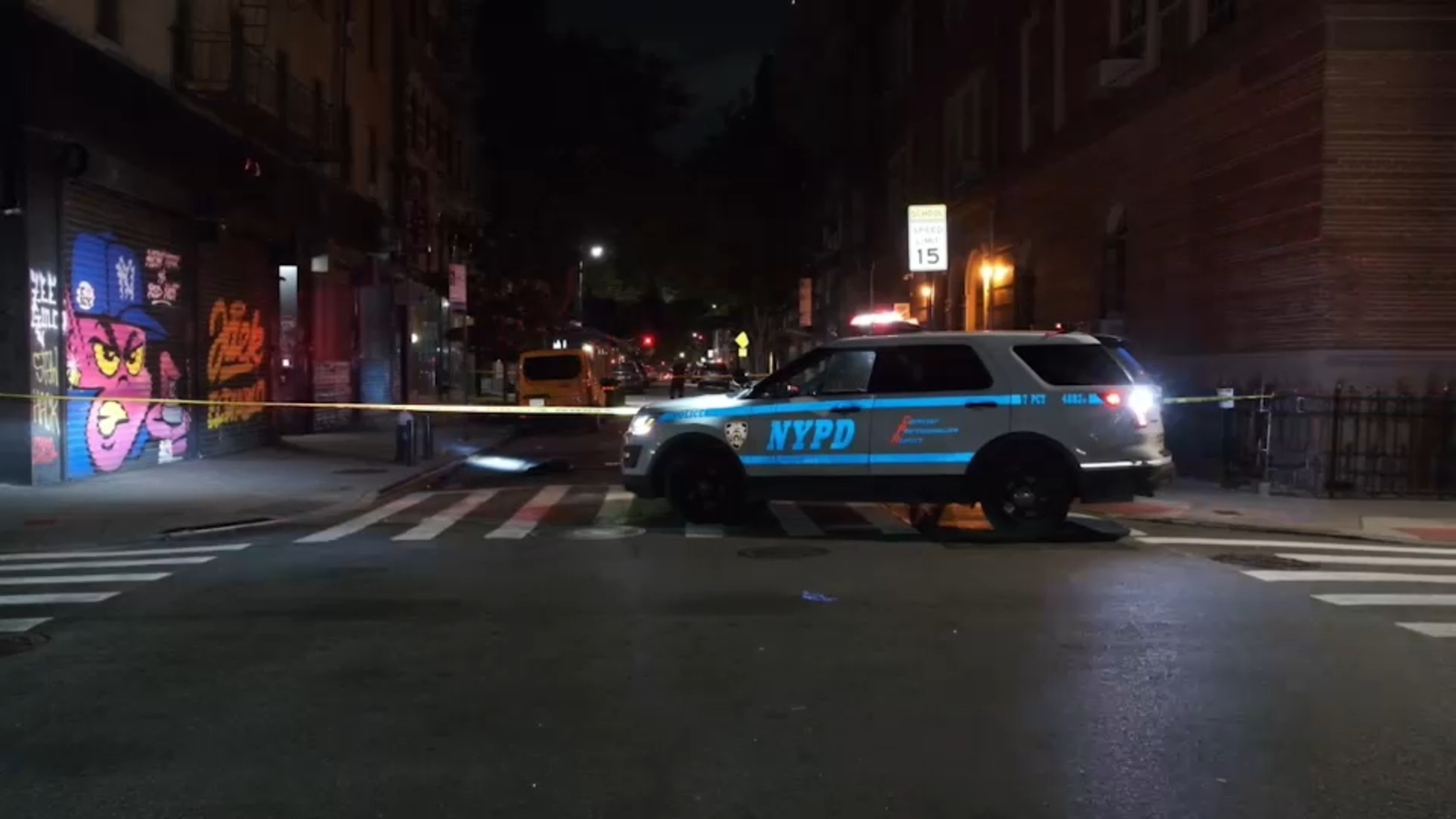 Man stabbed in the neck in Lower East Side of Manhattan, NYC; no ...
