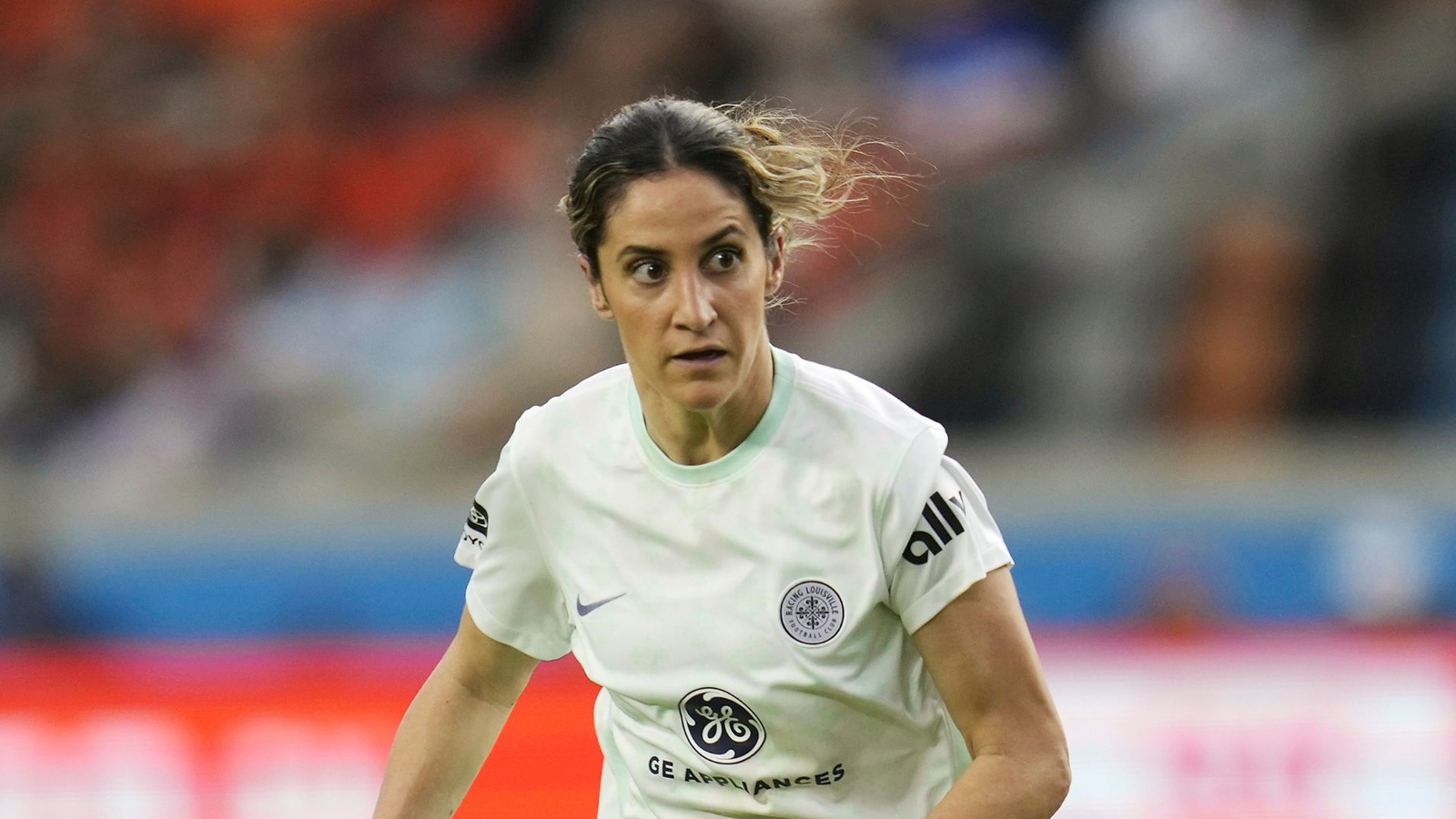 Savannah DeMelo collapse: Racing Louisville midfielder stable, alert after game months after ...