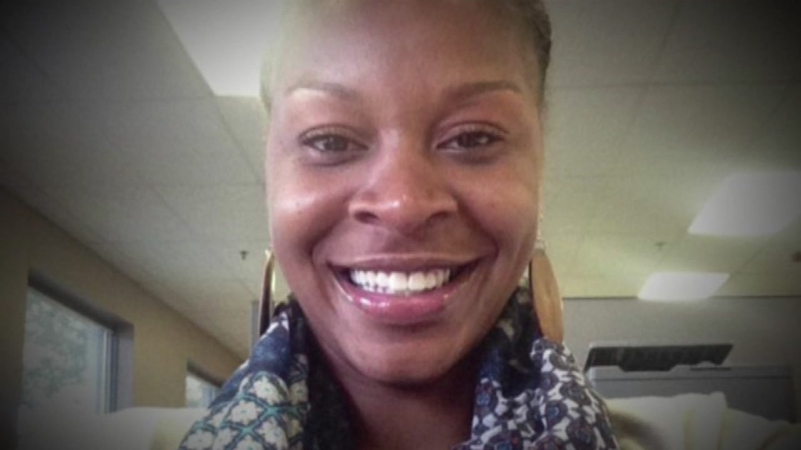 Protestors speak out after perjury charge dropped in Bland case - ABC13 ...