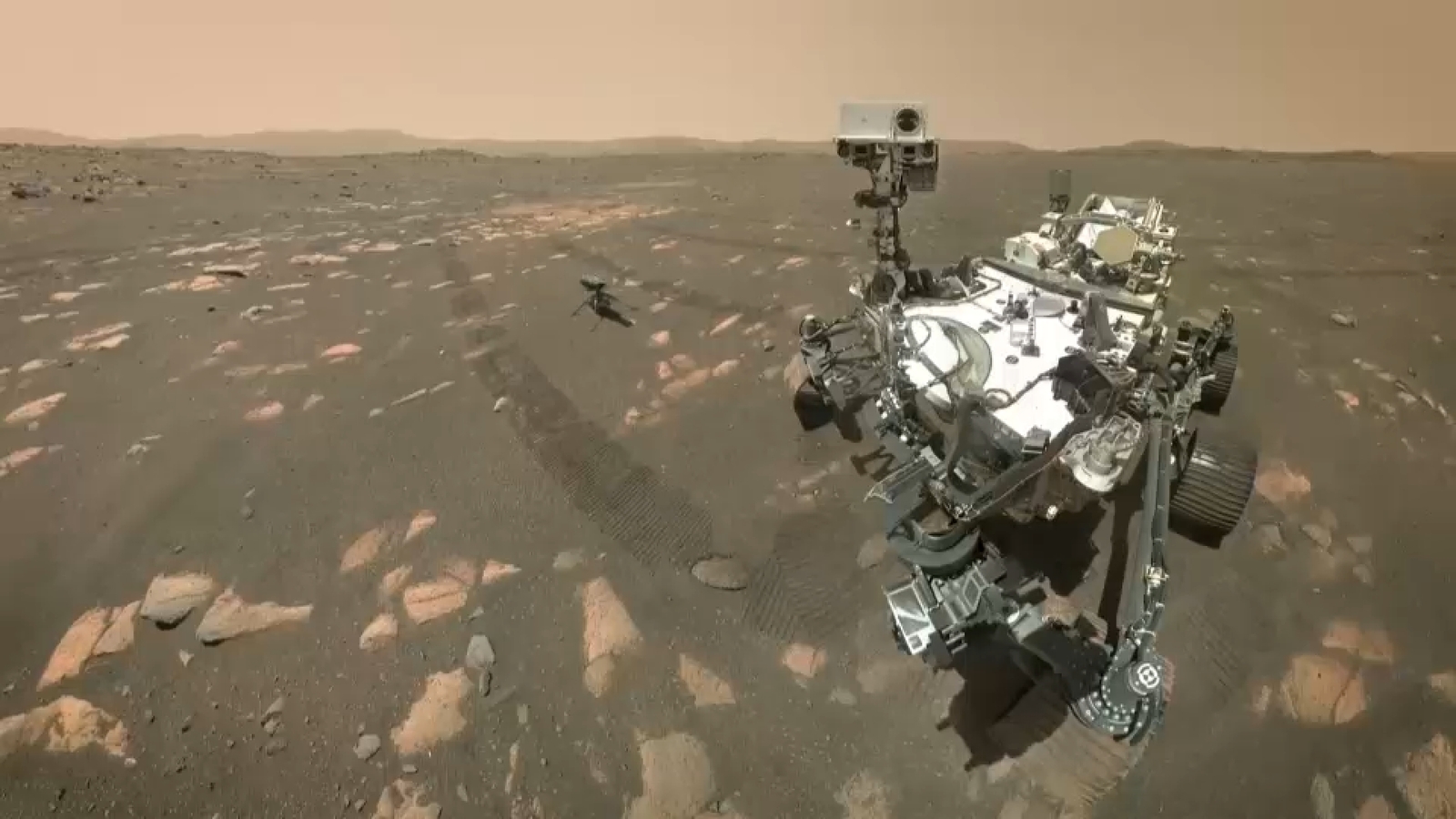New discovery on Mars shows signs of ancient microscopic life - ABC7 ...
