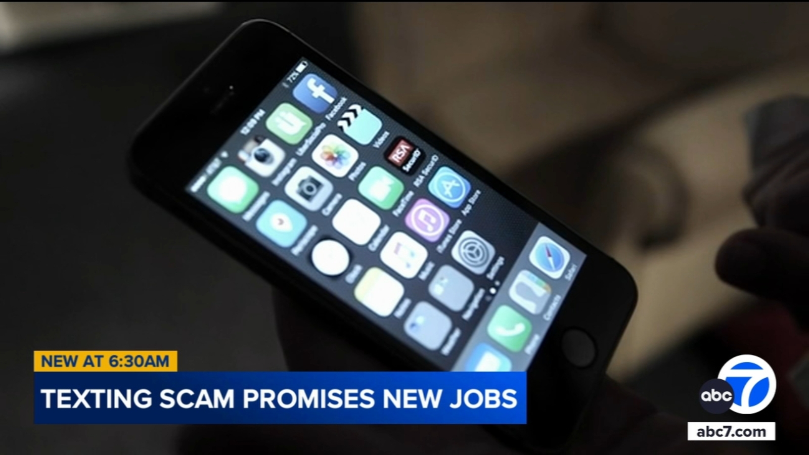 Scam texts targeting people looking for jobs are on the rise, FTC warns ...