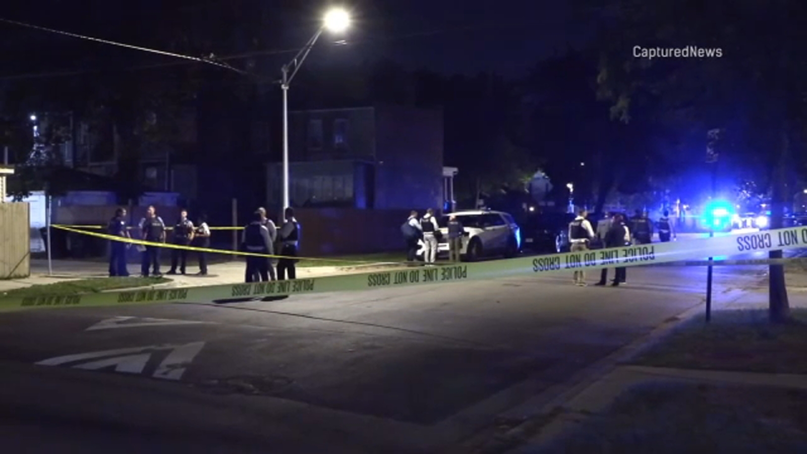 Chicago shooting: Off-duty Broadview officer shoots man with knife in ...