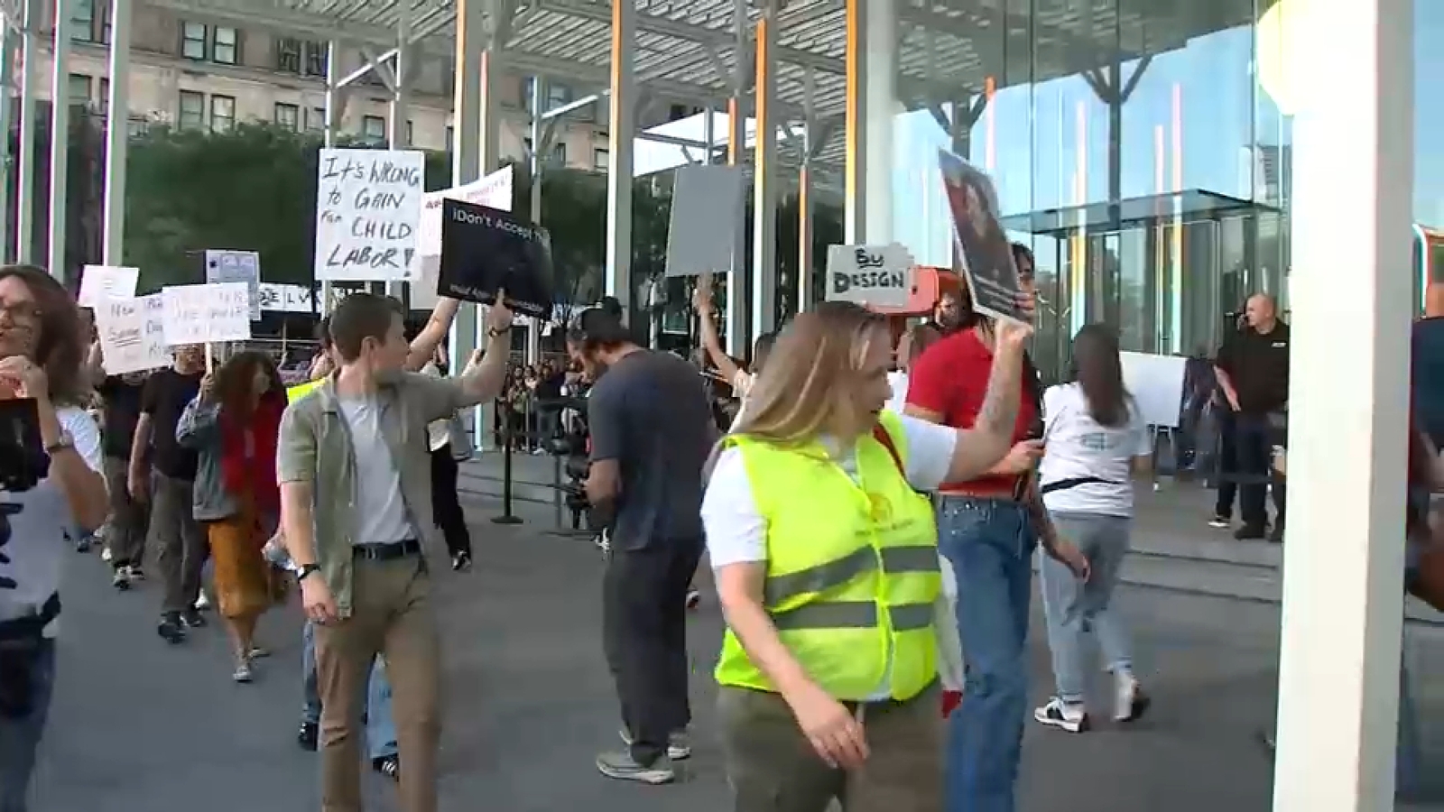 Protest at Apple flagship store in Midtown Manhattan demanding safety ...