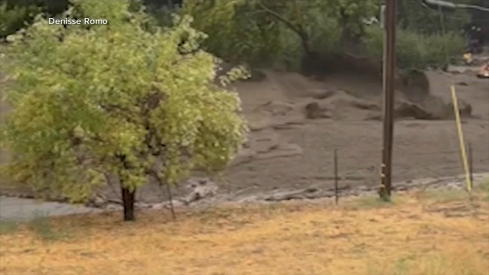 Oak Glen flooding today: Southern California mudslides trap drivers ...