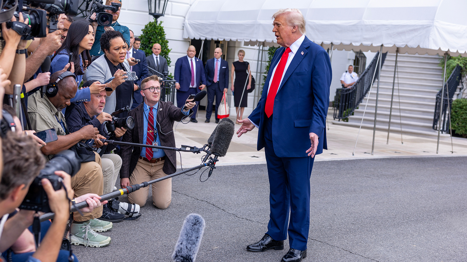 Trump says Kirk memorial is a 'time of healing' - ABC13 Houston