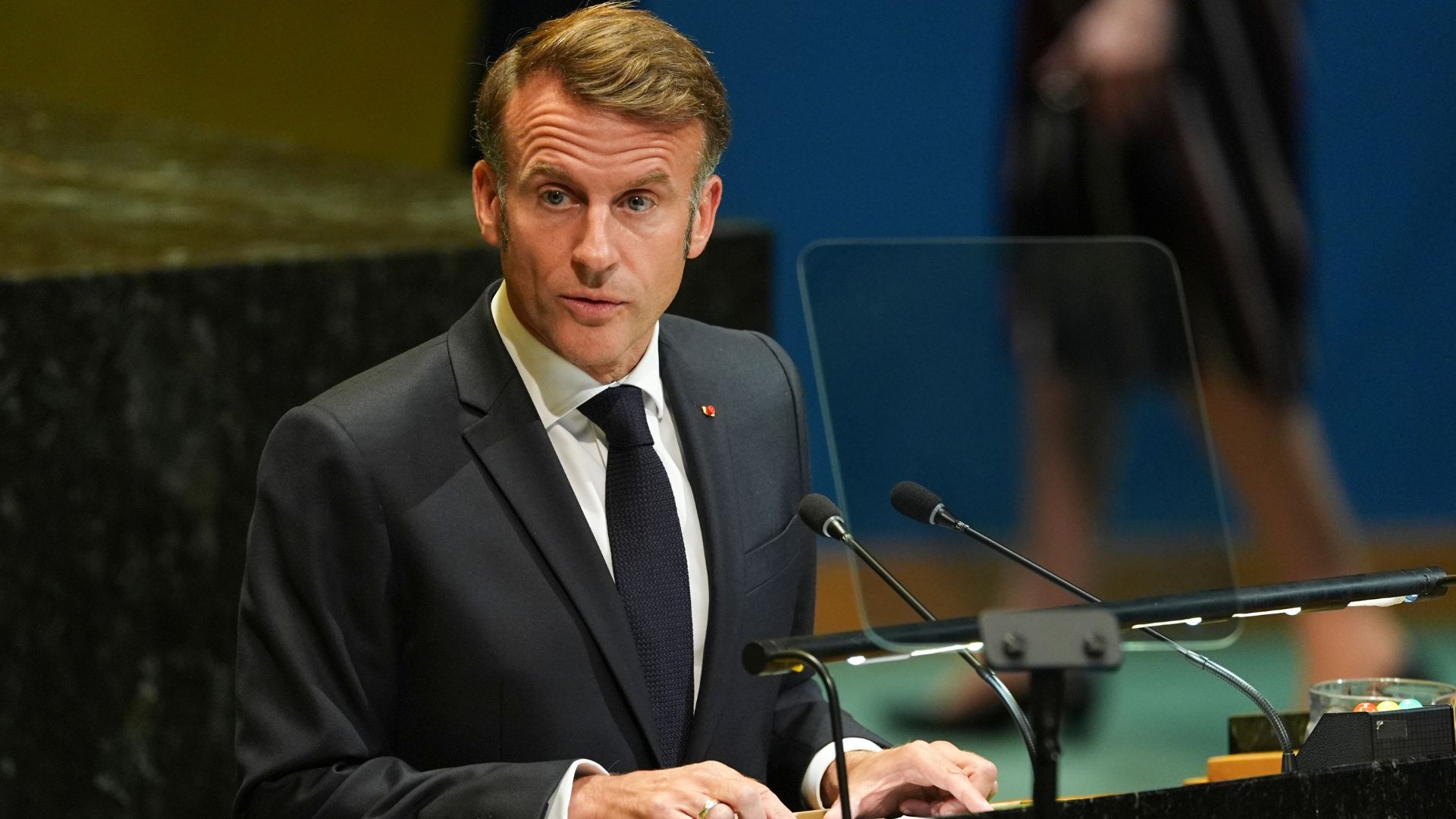 Macron calls Trump in NYC: French president calls Trump after getting ...