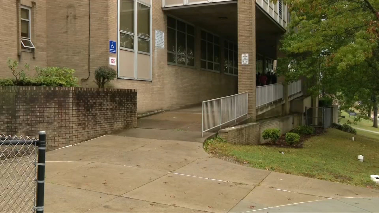 Student critically hurt after 3 stabbed at high school in Pittsburgh ...