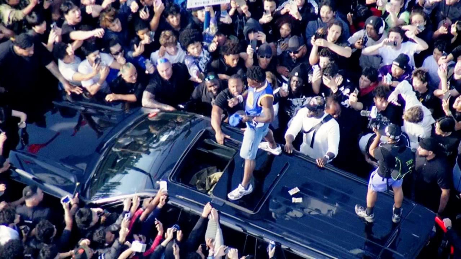 Massive crowds surround YouTuber IShowSpeed in San Francisco for 24/7 ...
