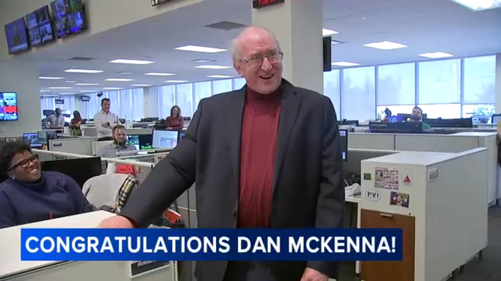 Action News' assignment desk editor retires after 3 decades - 6abc Philadelphia