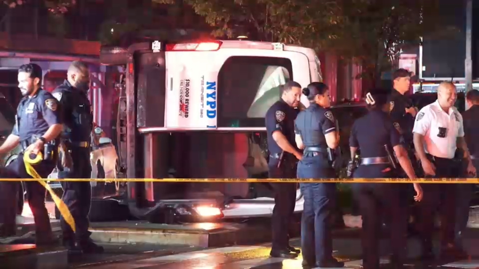 3 police officers injured after NYPD van overturns in East Harlem ...