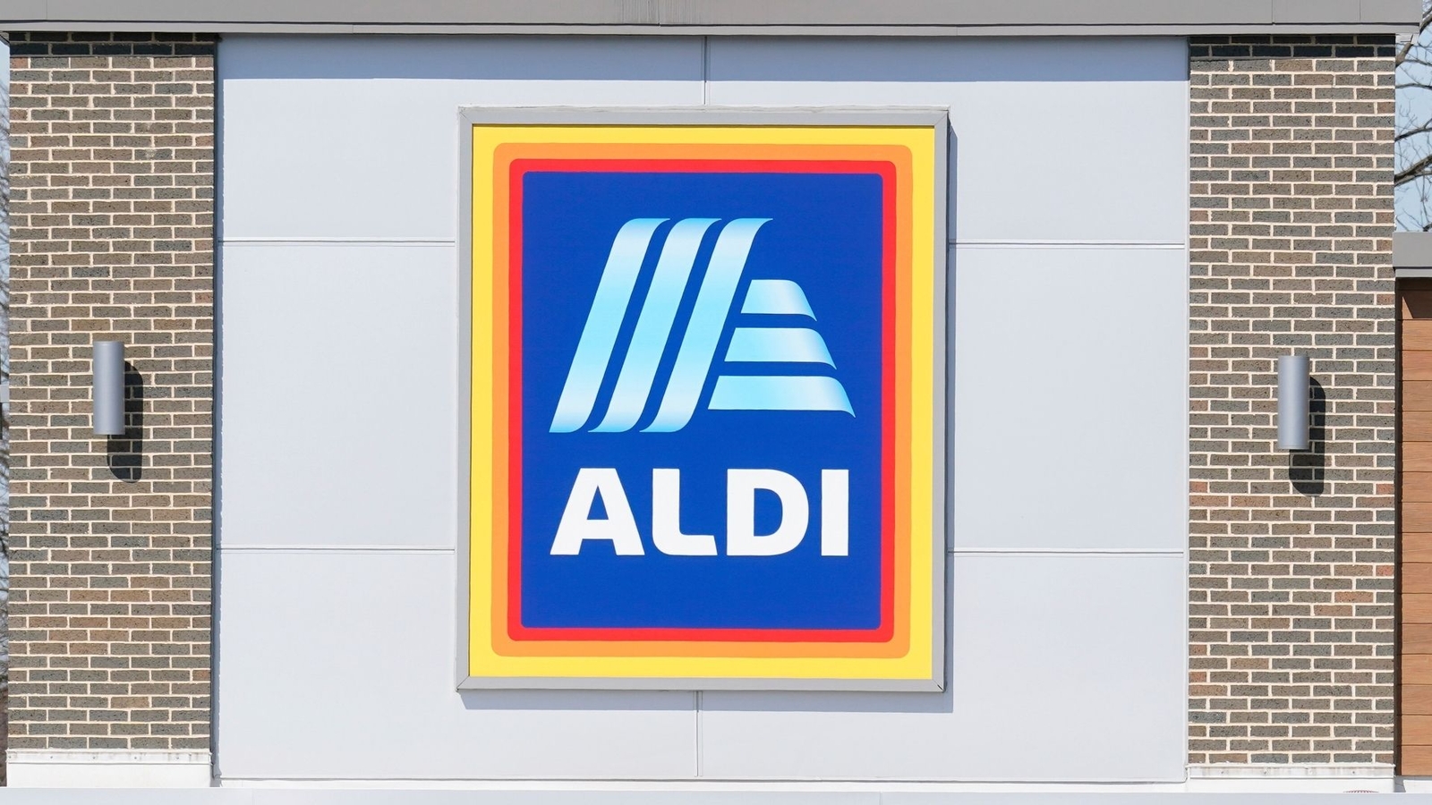 Aldi customers might have been exposed to measles in Crestwood ...