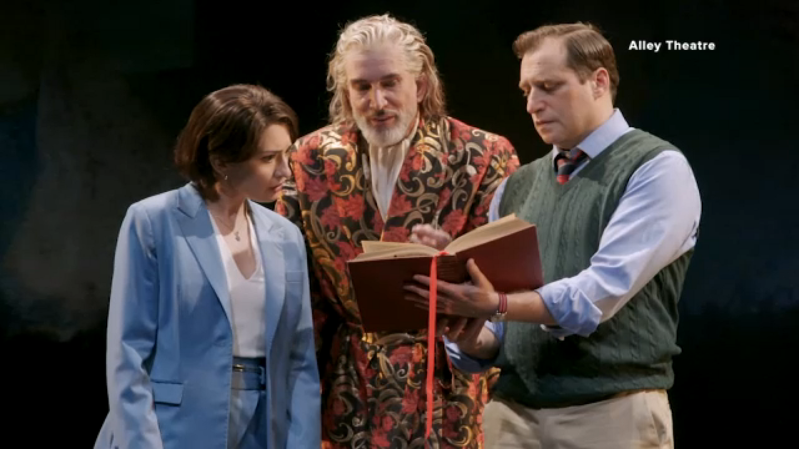 Stunning stage adaptation of 'The Da Vinci Code' brings dazzling design ...