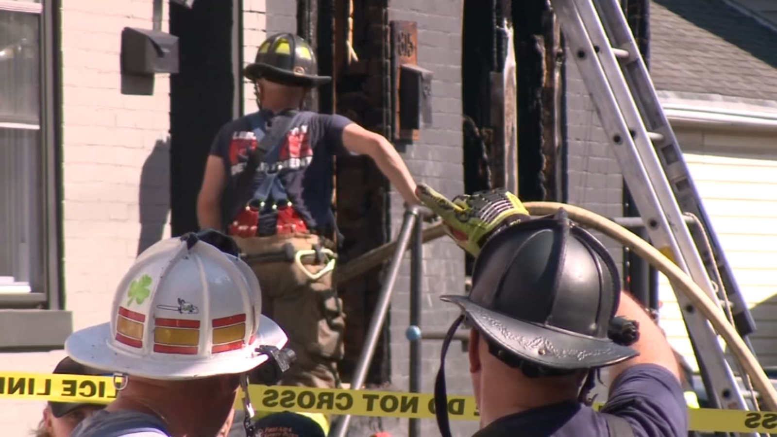 Responding EMT Azelyn Arenas finds her 4-year-old Veyda Pereyra among ...