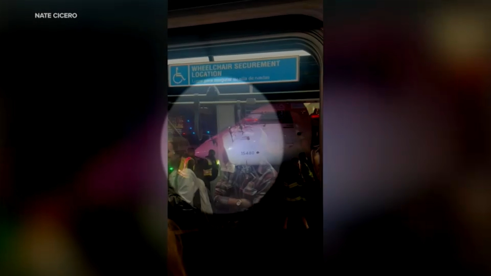 2 Delta jets collide while taxiing at LaGuardia Airport, passenger speaks out after crash - ABC7 ...