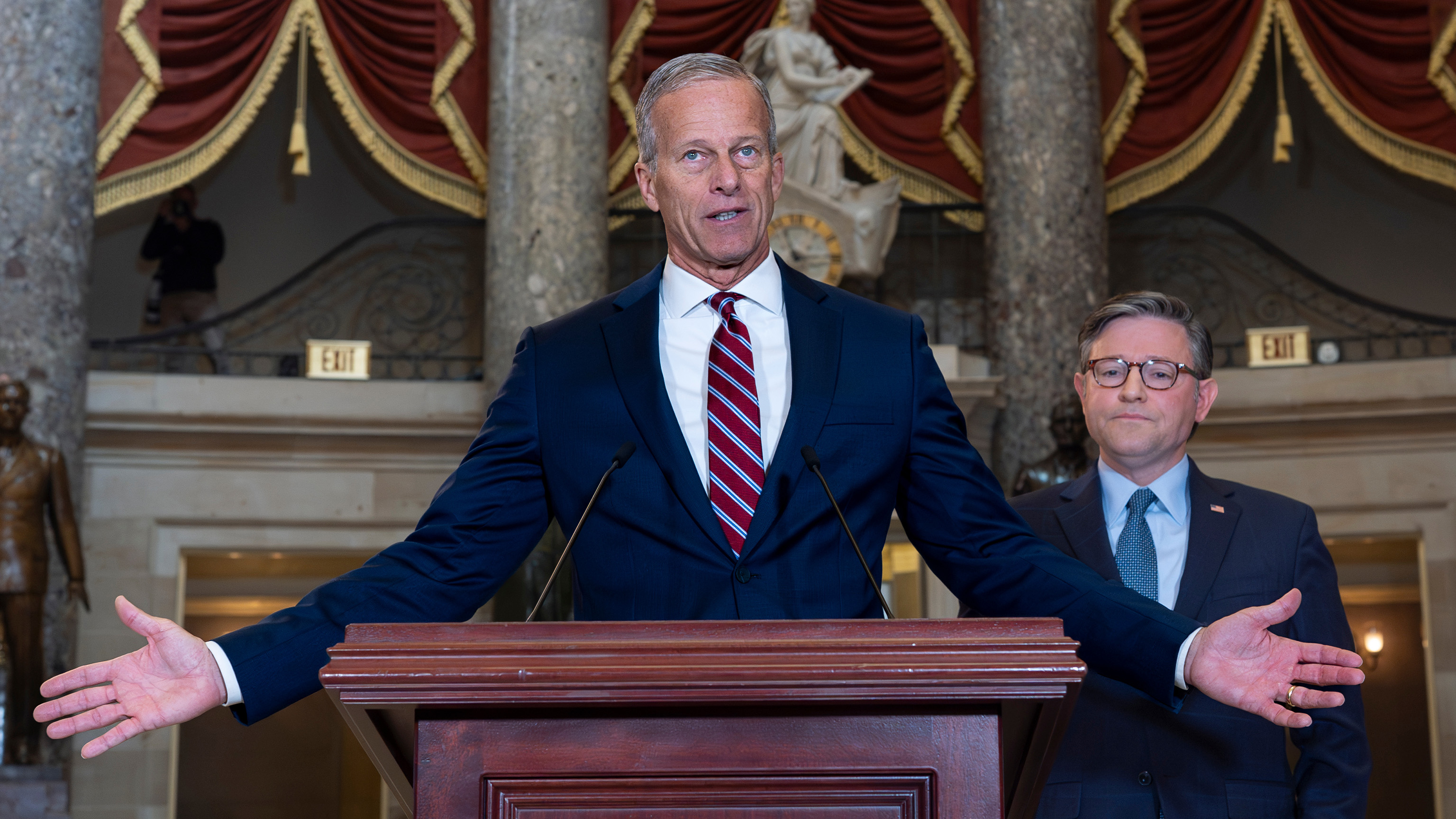 Government funding vote fails again in Senate as hopes fade for quick end to shutdown - ABC7 New ...