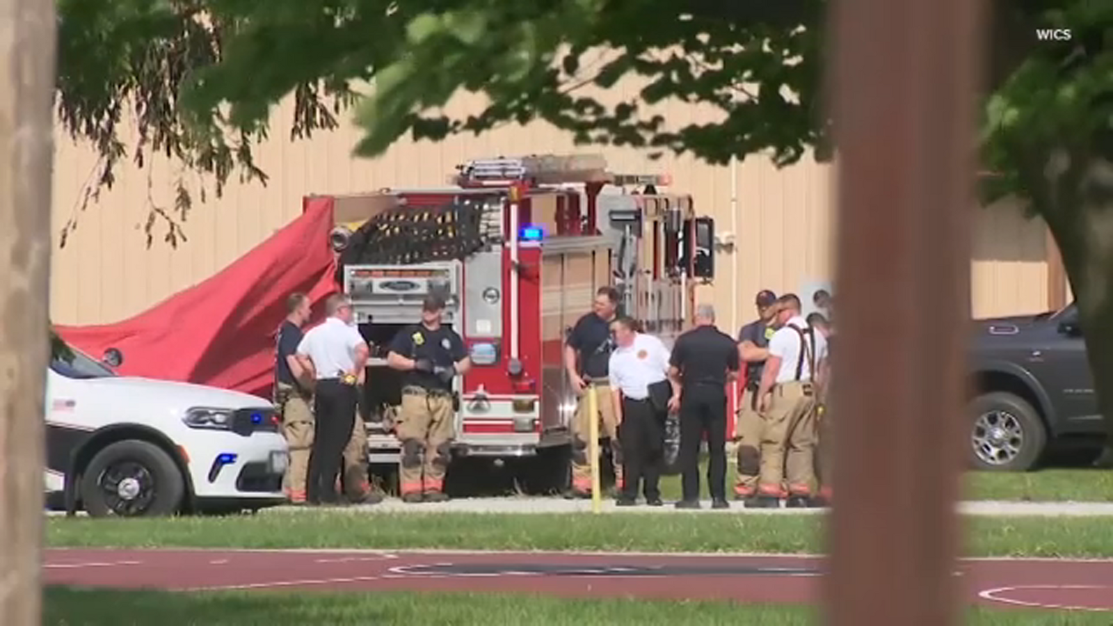 Driver in deadly Chatham, Illinois car crash into YNOT After School ...