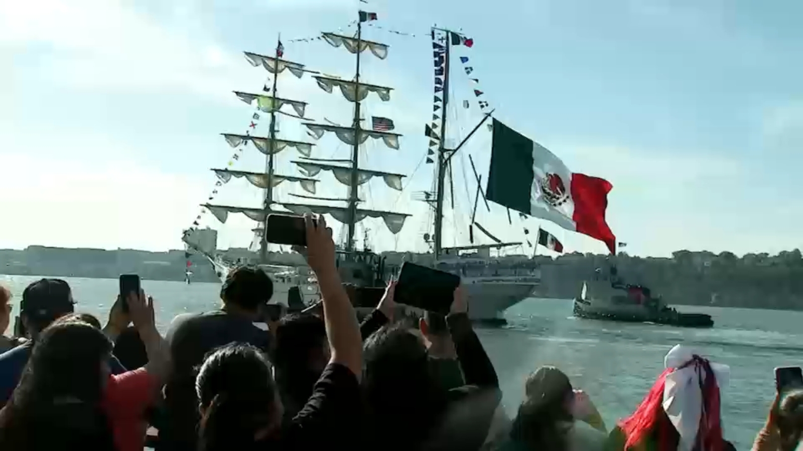 Cuauhtémoc, Navy ship that crashed into Brooklyn Bridge heads back to ...