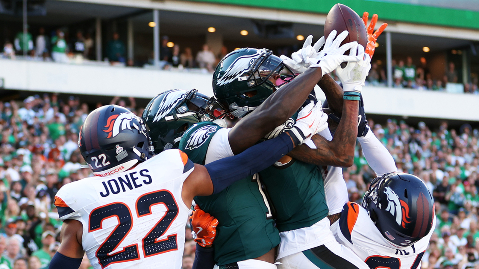 Denver Broncos rally from 14-point deficit to hand Philadelphia Eagles ...