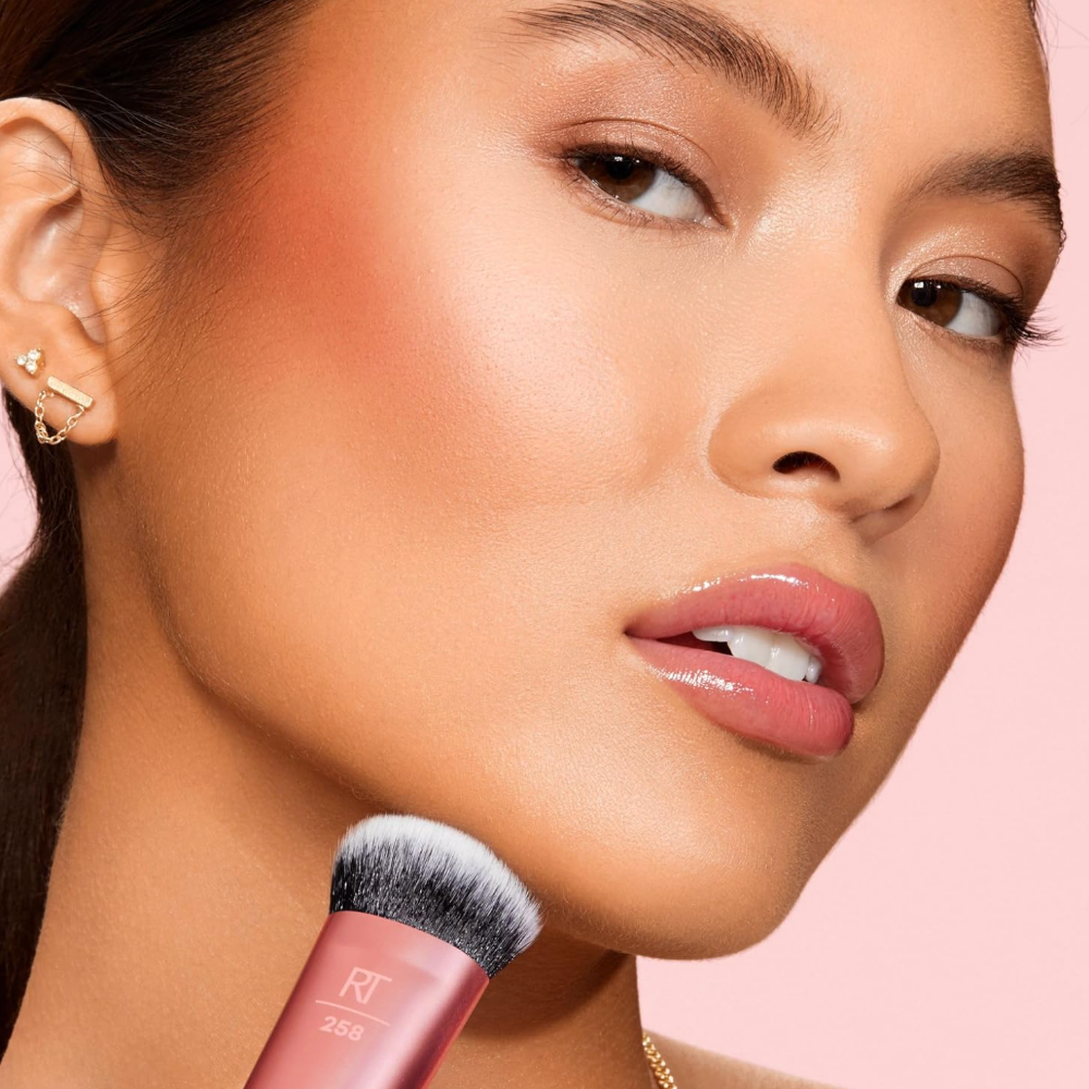 Chicago-area native Bobbi Brown talks growing up in Wilmette, finding ...