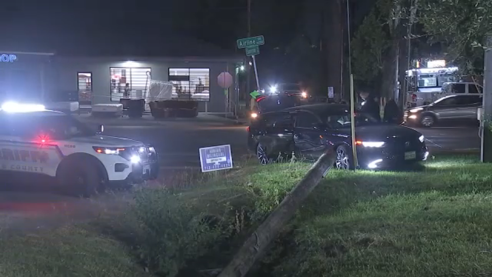 Motorcyclist hit by deputy; carjacking suspect arrested after near ...