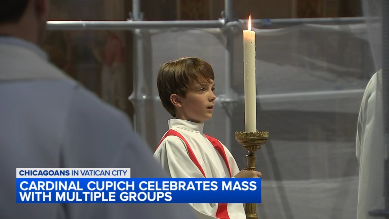 Lakeview, Chicago Our Lady of Mount Carmel students serve Mass with ...