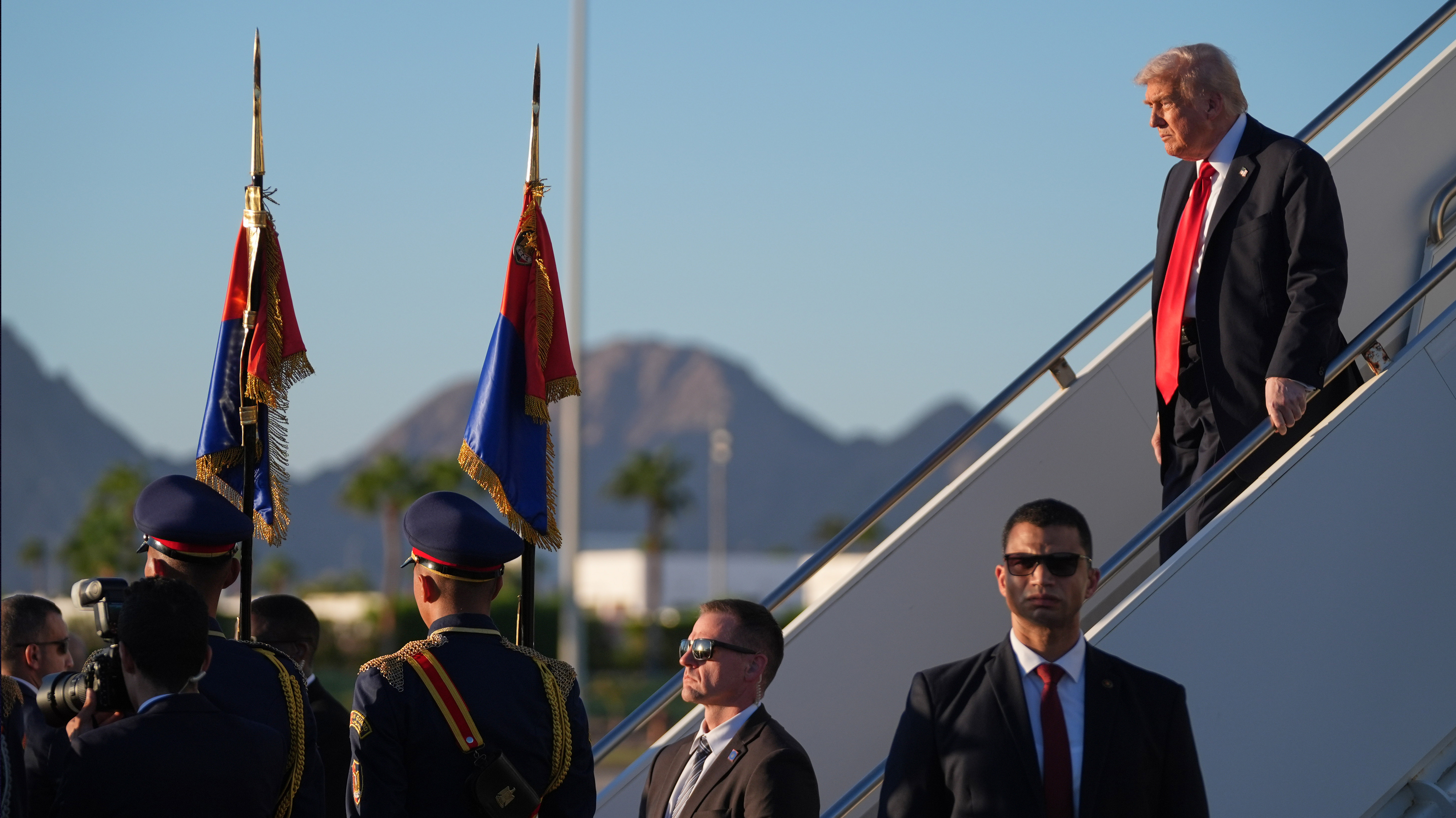 Israel-Hamas ceasefire updates: Trump arrives in Egypt for Gaza summit ...