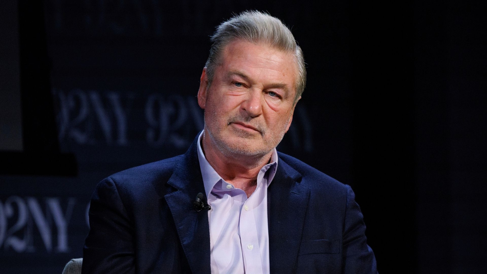 Alec Baldwin crashes car into a tree in East Hampton: Authorities ...