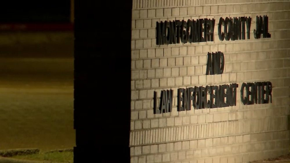 Holiday Inn explosion: 6 workers injured in explosion in downtown ...