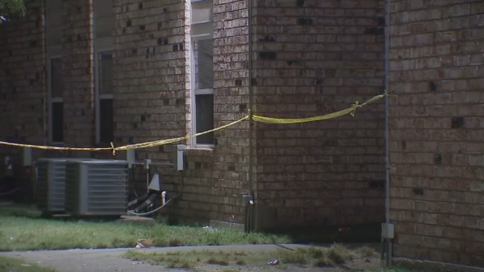 18-year-old man killed in possible shootout at apartment complex off ...