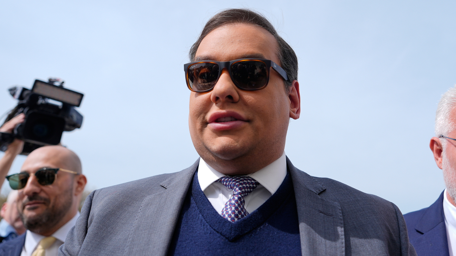 Conmutan condena de George Santos, será puesto en libertad 'de ...