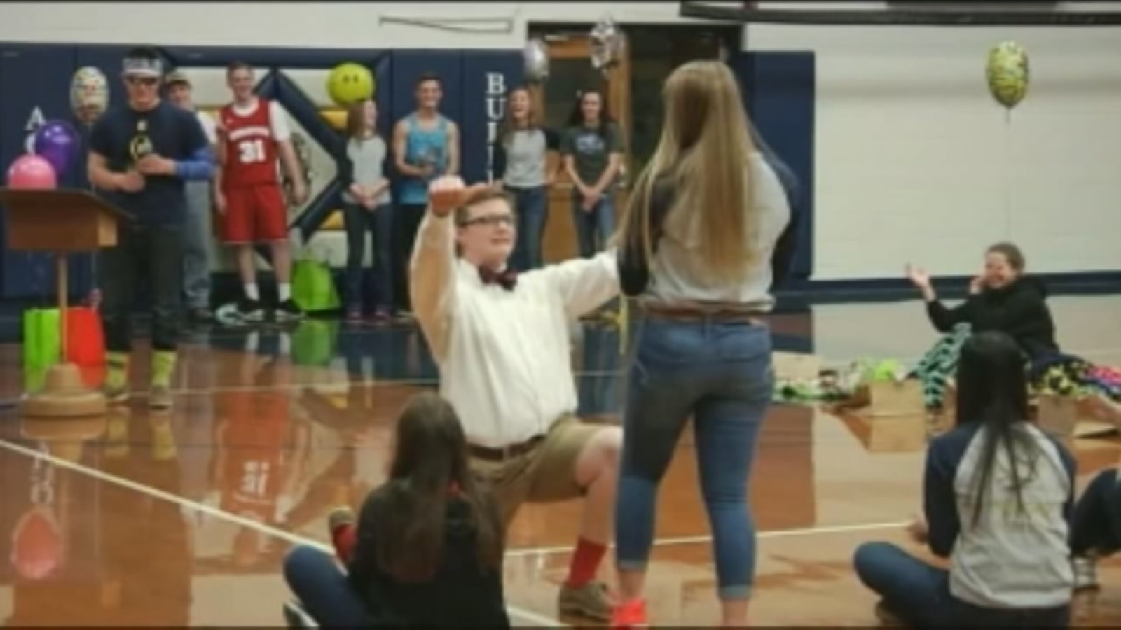 Random prom dates - ABC13 Houston
