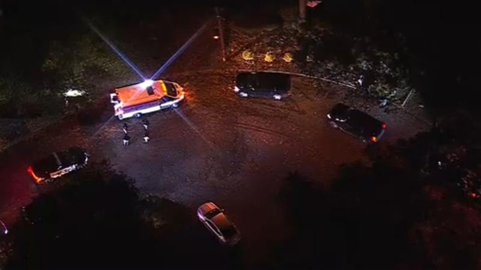 Hillsdale, NJ house fire leaves multiple firefighters injured - ABC7 ...