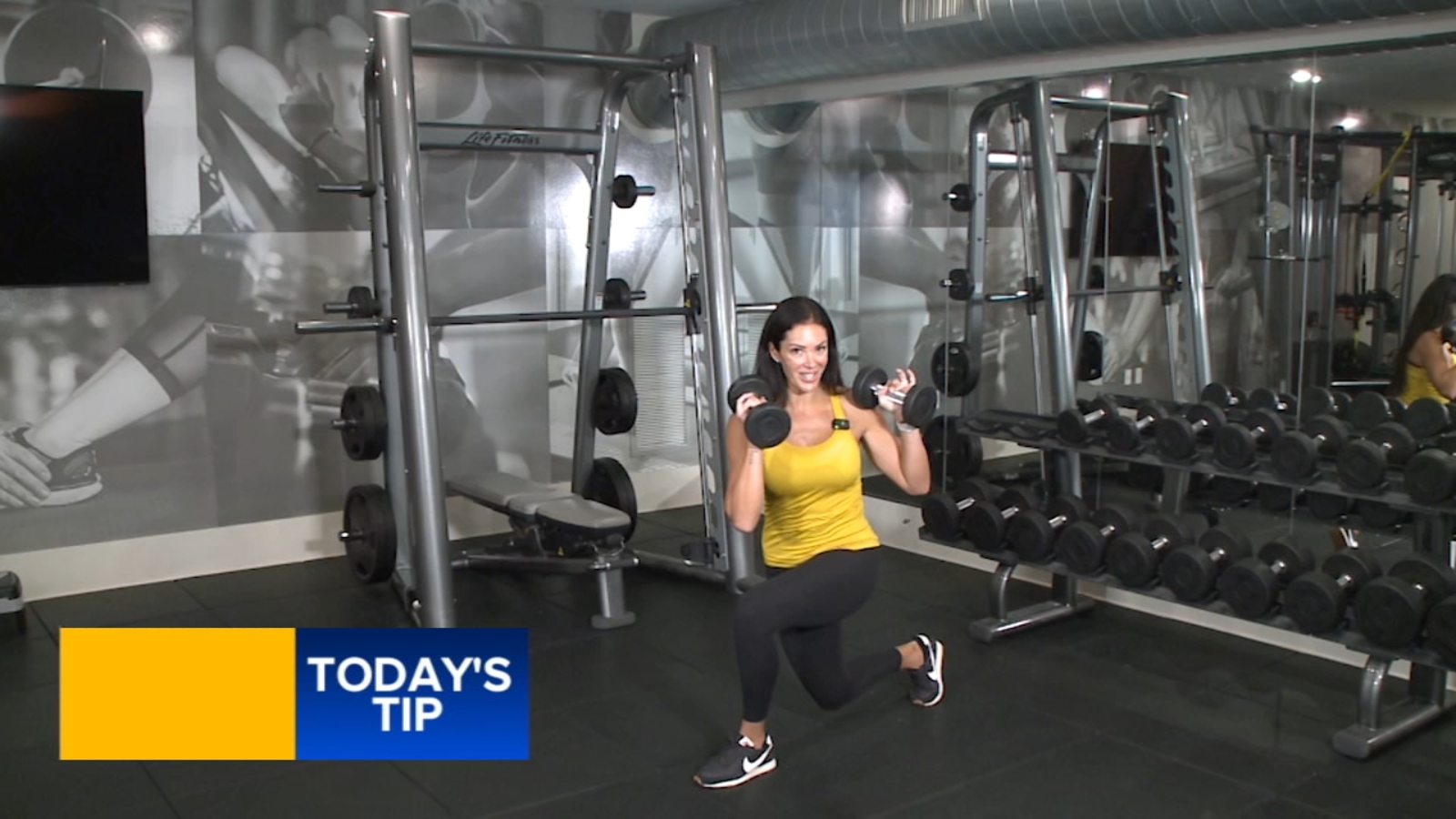 Reverse lunge with twist and leg lift- Today's Tip - 6abc Philadelphia