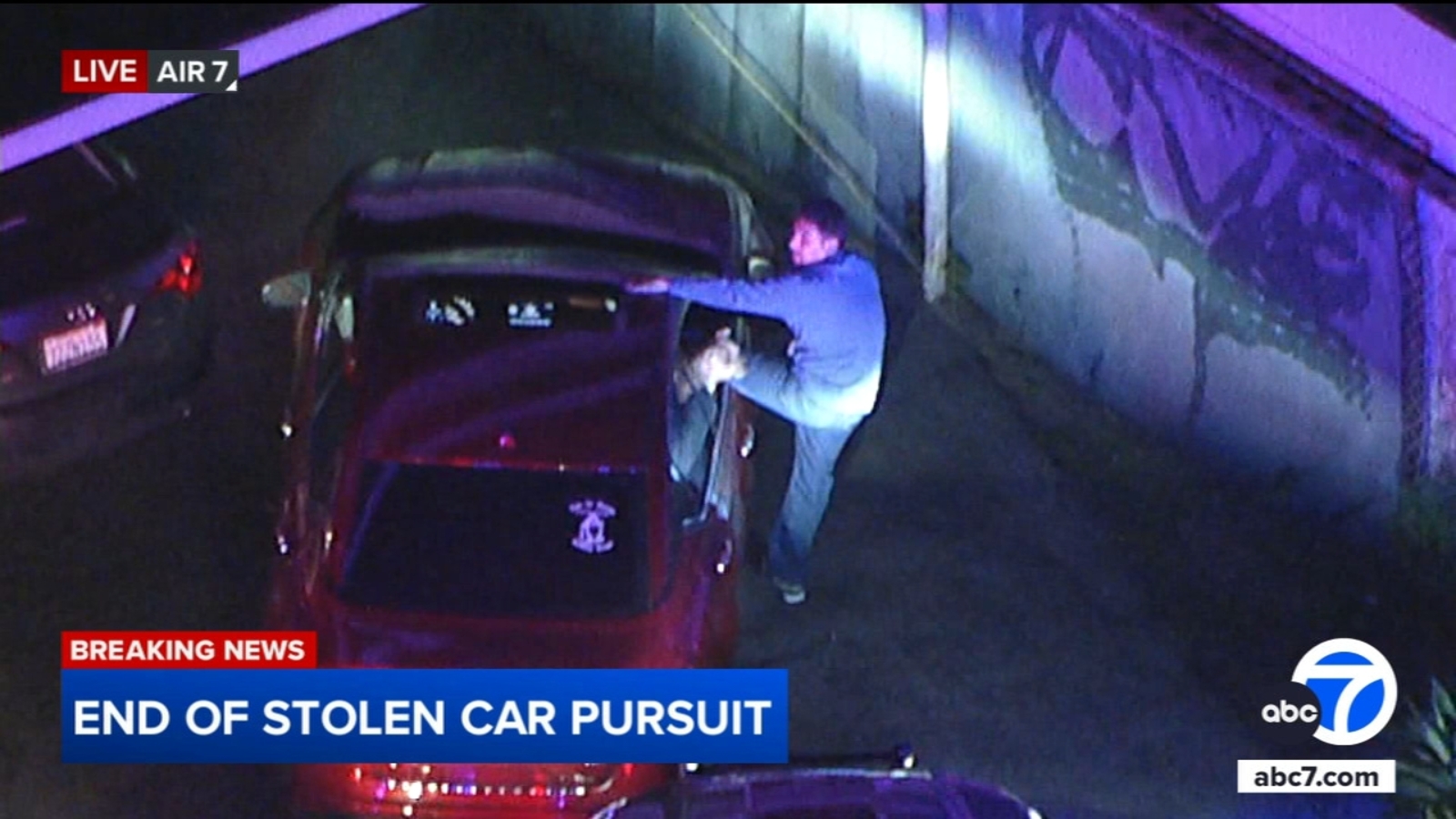 Orange County chase ends after authorities surround driver, passenger ...