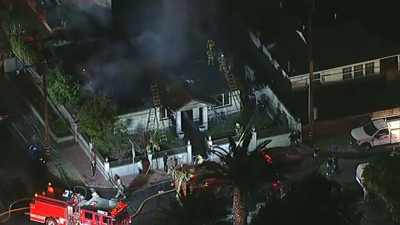 2 men killed, 5 people hurt in Sunland house fire - ABC7 Los Angeles