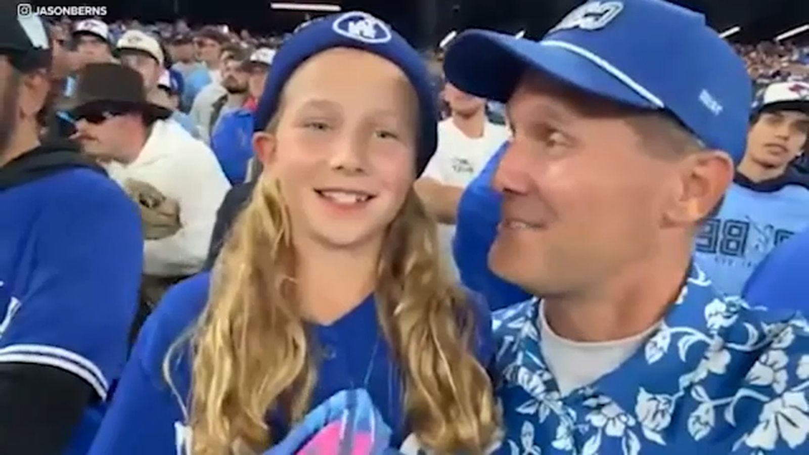 Father-daughter duo shares epic World Series experience - ABC7 Los Angeles